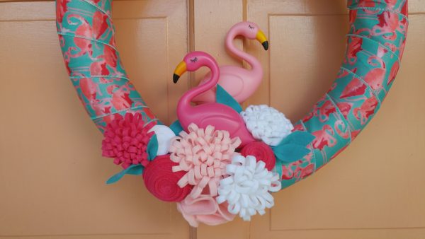 DIY Budget Flamingo Wreath - Meghan on the Move